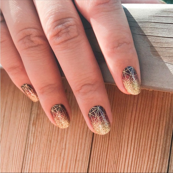 Color Street | Makeup | Rare Htf Color Street New Dimensions Gold ...